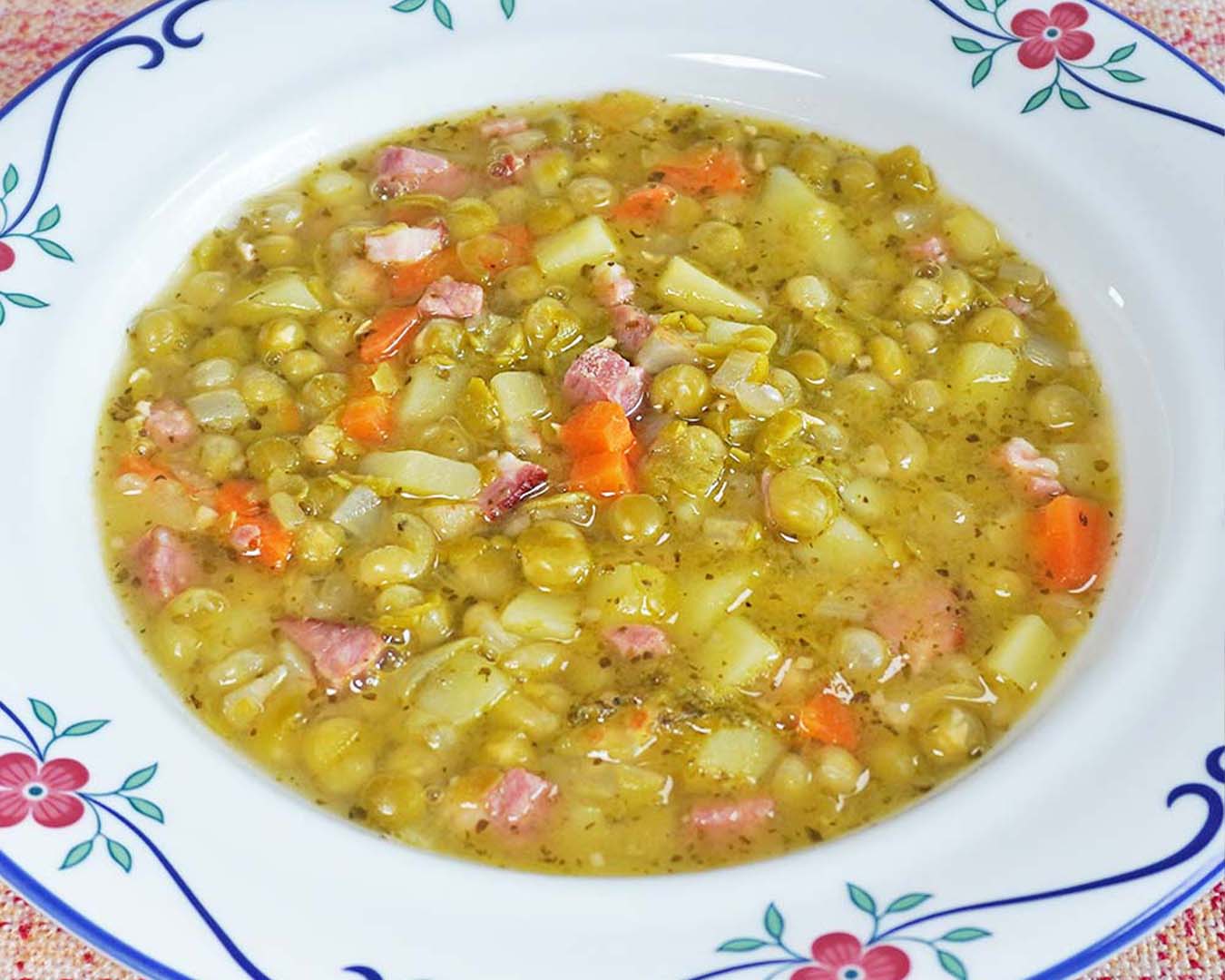 Erbseneintopf mit Kassler - einfaches Rezept - Kochen mit Moki