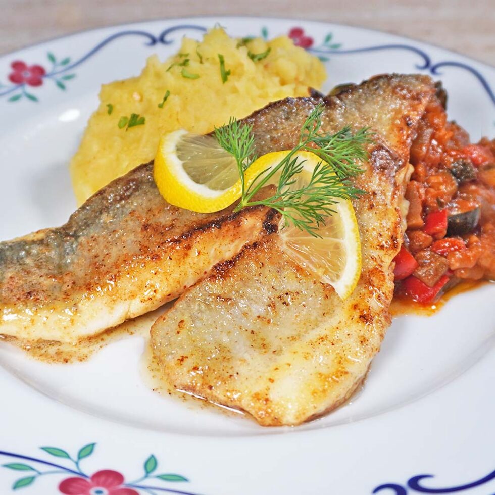 Doradenfilet in der Pfanne gebraten zubereiten Rezept - Kochen mit Moki